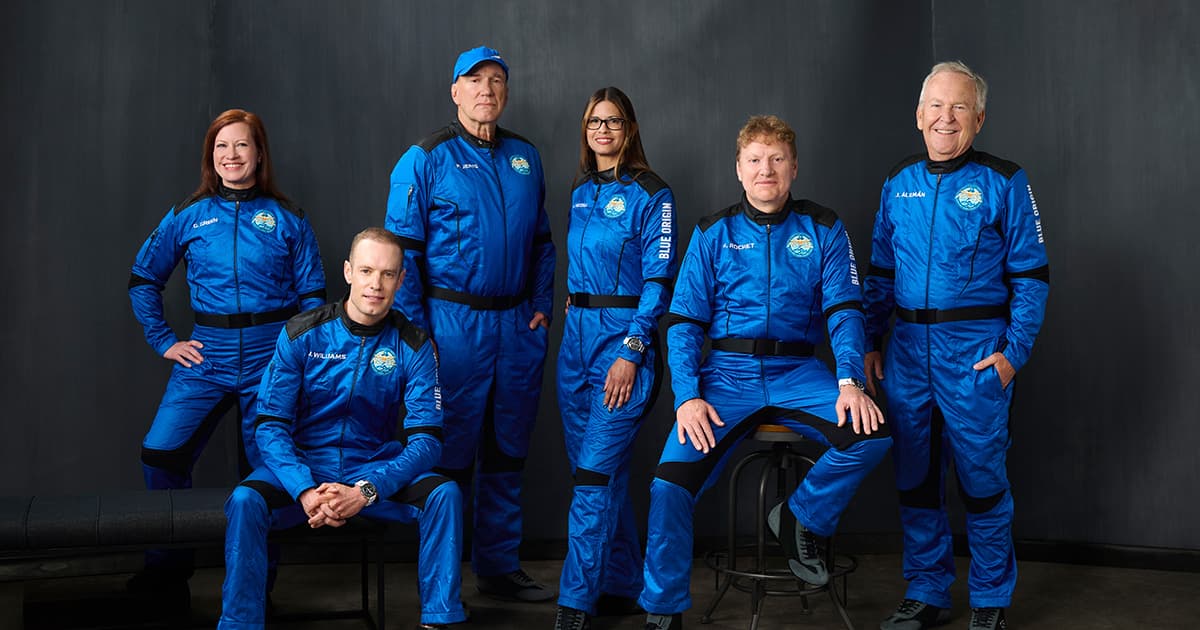 Blue Origin’s New Shepard Completes 32nd Flight, Has Now Flown 64 ...